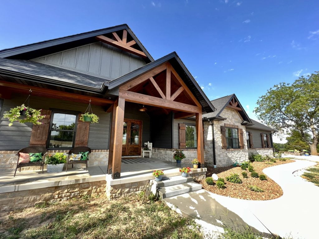 Custom Craftsman - Diamond Kote® Siding System