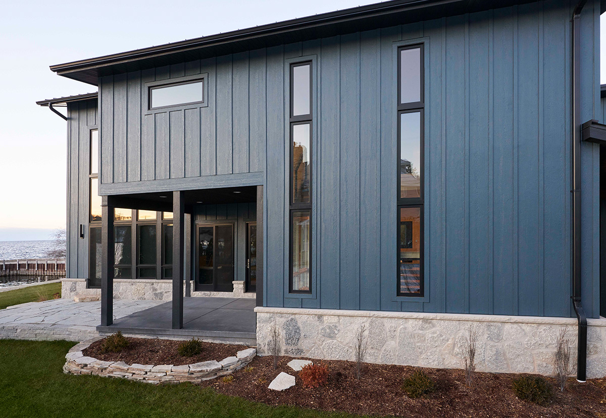3 Ways to Use Board and Batten Siding on Exteriors Diamond Kote® Siding System